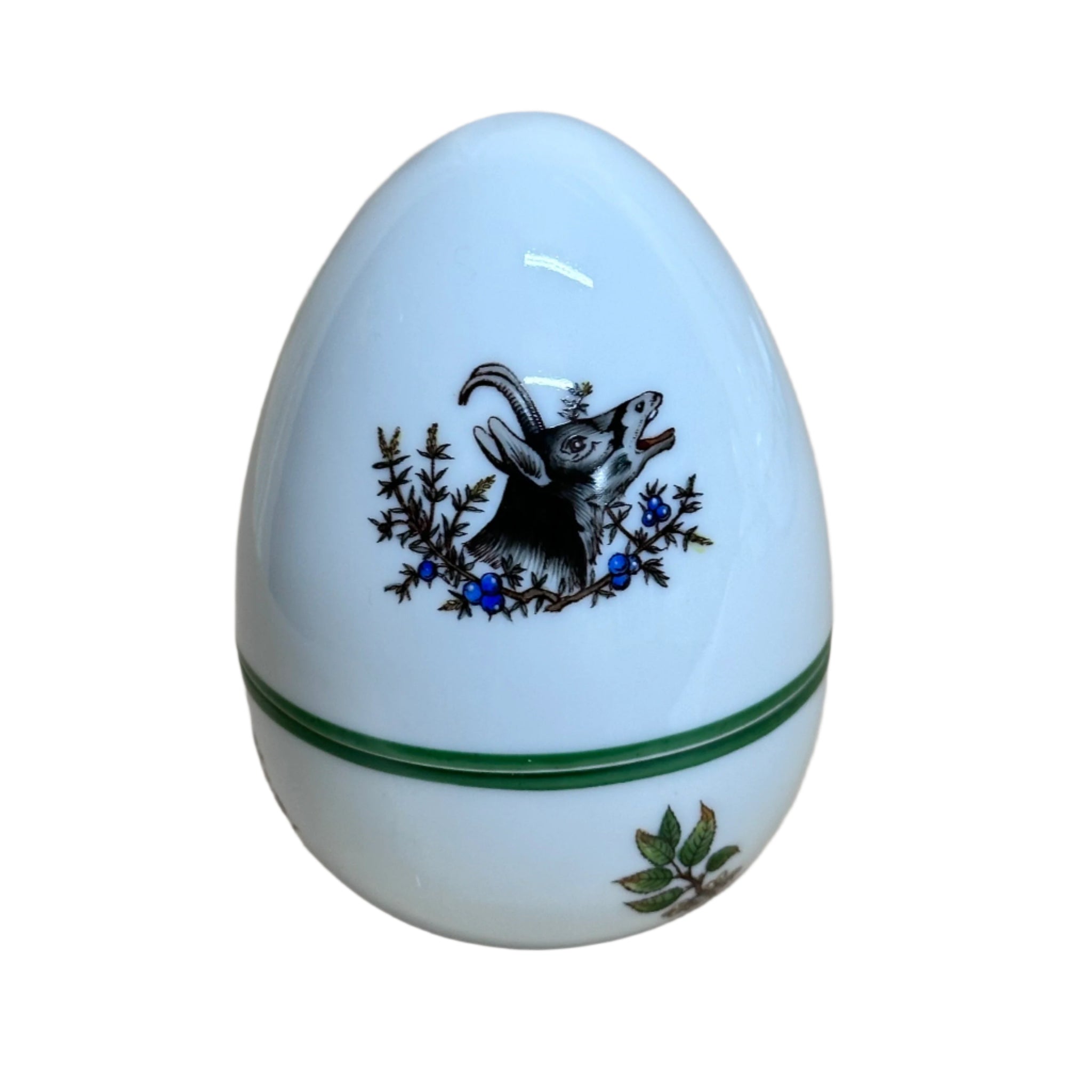 Herend Porcelain Hunter Trophies Egg Box & Lid Forest Animals 6042/CHT